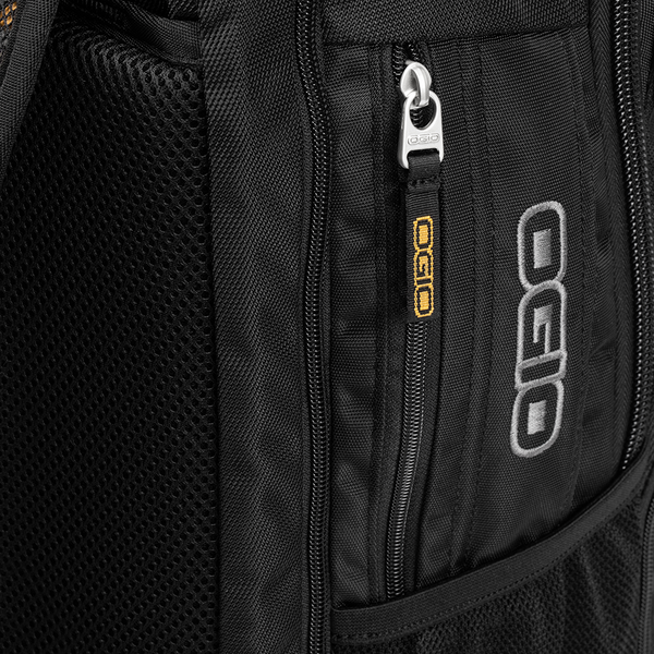 AMCF1 X OGIO Axle Laptop Backpack Aston Martin F1 Merchandise OGIO Europe amcf1-x-ogio-axle-laptop-backpack-aston-martin-f1-merchandise-ogio-europe
